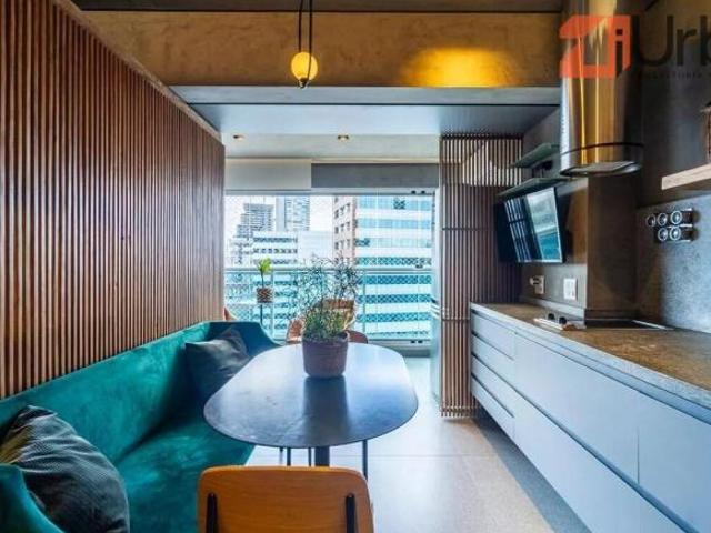 Impecável apartamento à venda em Pinheiros com 44m², 1 vaga próximo ao Metrô