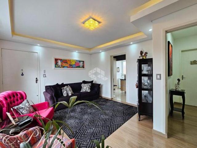 Impecável apartamento a venda semimobiliado apartamento 2 dormitórios, vaga de garagem e sacada, San