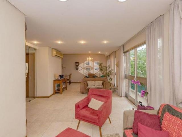 Impecável apartamento de 171m2, hall, living em 3 ambientes, sacada, 3 dormitórios
