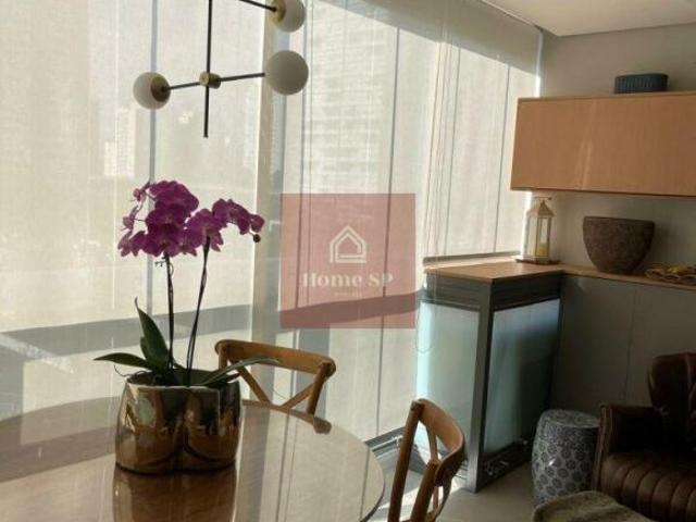 Impecável apartamento decorado com muito bom gosto no Ed Habitarte