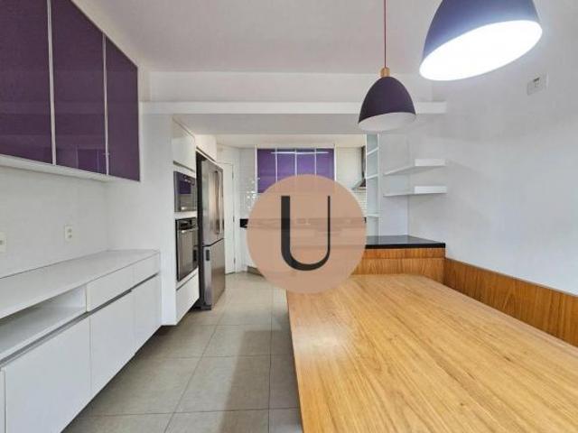 Impecável e Mobiliado: Suíte com Closet, Conceito Aberto e 2 Vagas na Correia de Lemos