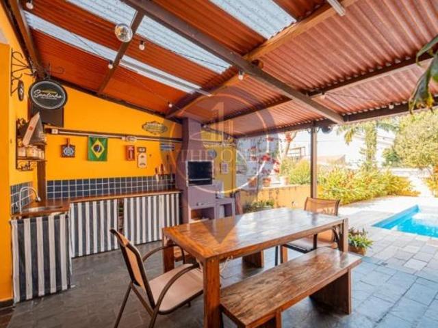 Impecável residência de 3 quartos no Campo Belo, São Paulo SP 211m², 3 banheiros, 2 vagas de garag