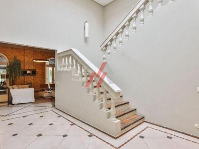 Impecável Residência de Luxo: Casa de 6 Quartos em Condomínio no Residencial Tamboré, Barueri SP 5