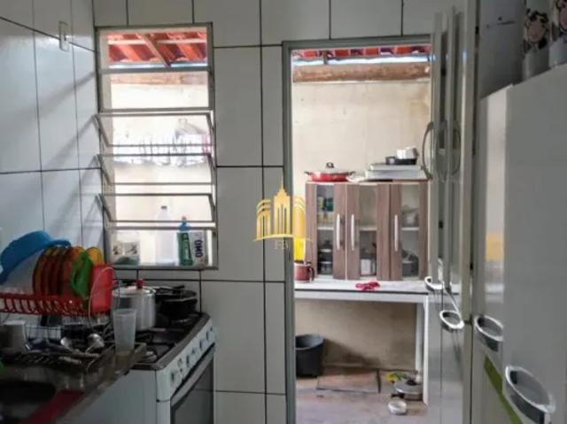 Imperdível oportunidade: Casa à venda em Esmeraldas MG, Dumaville, 2 quartos, 1 sala, 1 banheiro e 2
