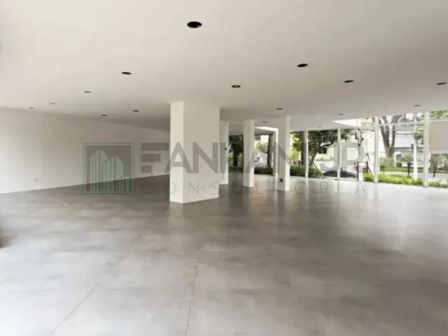 Imperdível: Casa Comercial à Venda em São Paulo SP, Jardim Europa 4 Salas, 4 Banheiros, 10 Vagas