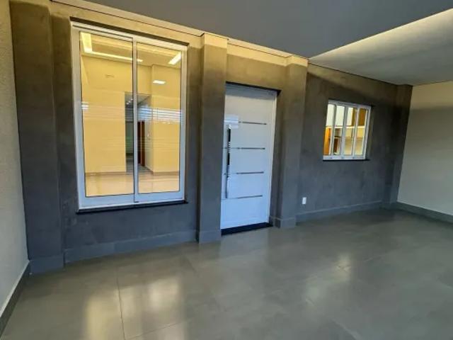 Imperdível: Casa à venda em Indaiatuba SP, bairro Bom Sucesso, com 3 quartos, 1 suíte com closet, 2