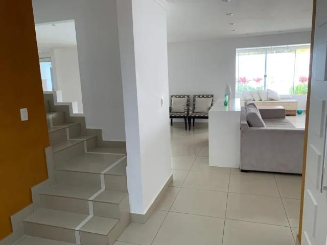Imperdível: Casa à venda em na cidade de cidade. No bairro. Com 4 quartos, 4 suítes e 360m² d