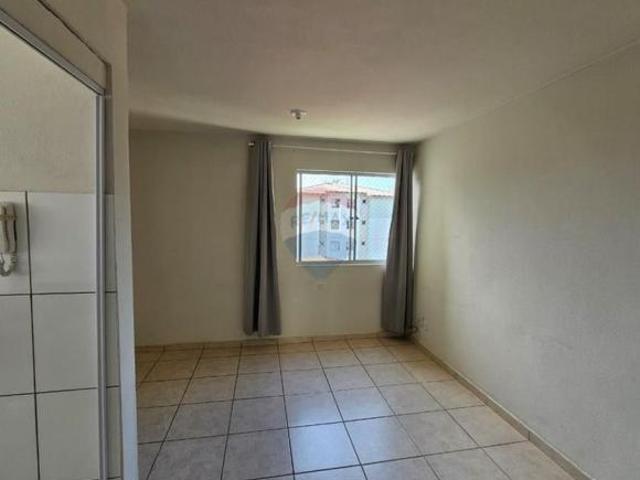 IMPERDÍVEL OPORTUNIDADE! Apartamento 2 quartos 1 vaga, no Bairro Santa Cândida