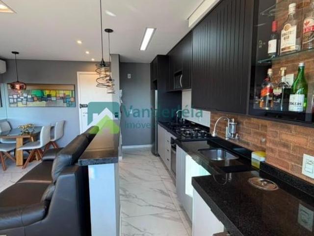 Imperdível oportunidade! Apartamento à venda em Osasco SP, no bairro Continental. 2 quartos, 1 suíte
