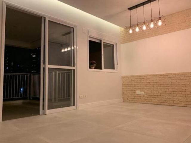 Imperdível oportunidade! Apartamento à venda em São Paulo SP, no Bosque da Saúde, com 3 quartos, 1 s