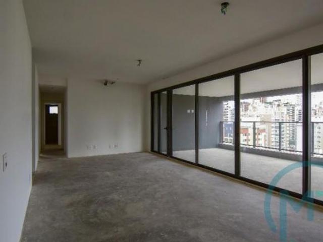 Imperdível oportunidade! Apartamento de luxo com 3 suítes, 3 vagas e 190m² em Pe