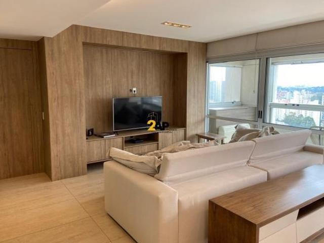 Imperdível oportunidade: Apartamento de luxo com 3 suítes na Vila Andrade, São Paulo 138m² 2 vag