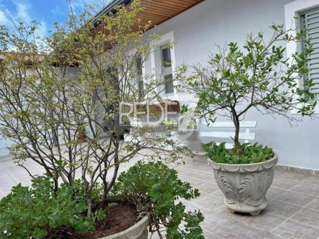 Imperdível oportunidade: Casa à venda em Campinas SP, Vila Nova! 4 quartos, 1 suíte, 5 salas, 4 banh