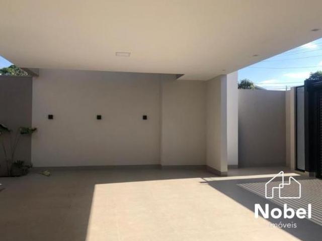 Imperdível oportunidade: Casa à venda em Cianorte PR, Residencial Veneza 3 quartos, 1 suíte, 2 sal