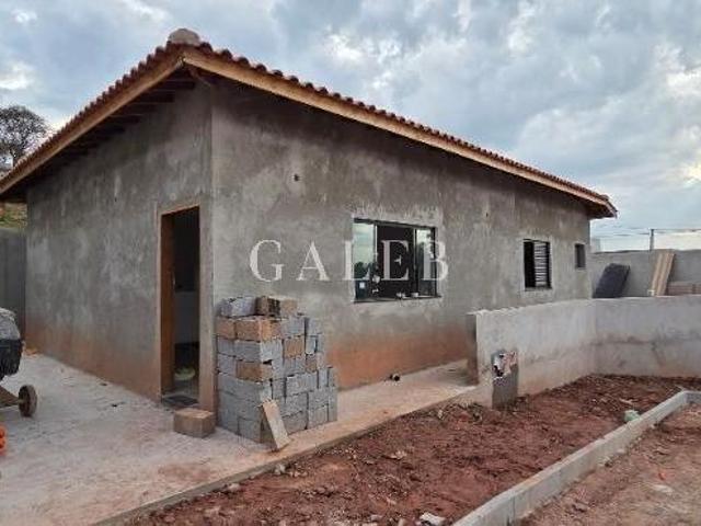 Imperdível oportunidade: Casa à venda em Atibaia SP, Jardim Paulista. 3 quartos, 1 suíte, 2 salas, 2