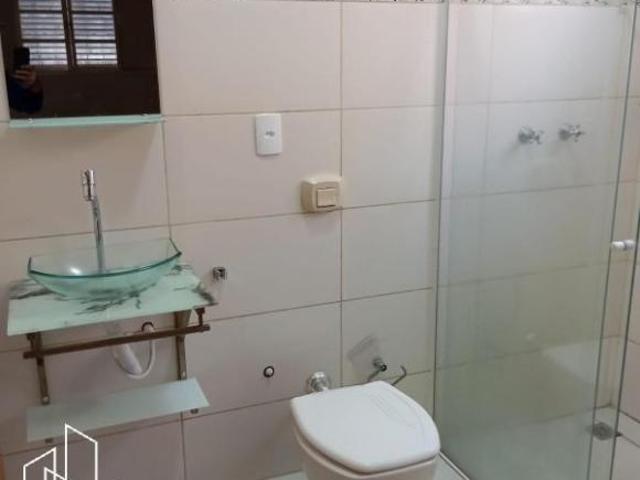 Imperdível oportunidade: Casa à venda em Bady Bassitt SP, com 3 quartos, 2 suítes, sala, 4 banheiros
