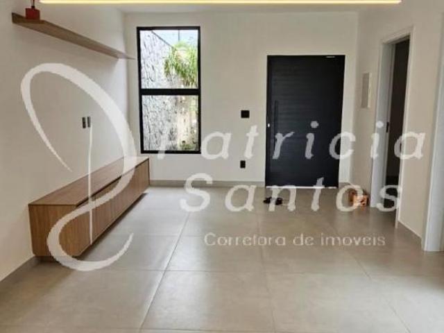 Imperdível oportunidade: Casa à venda em Bragança Paulista SP, 3 quartos, 1 suíte, 2 salas, 2 banhei