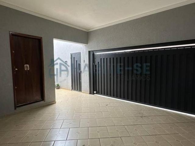 Imperdível oportunidade: Casa à venda em Franca SP, Jardim Tropical, 3 quartos, 2 salas, 1 banheiro