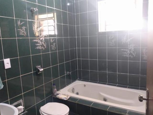 Imperdível oportunidade: Casa à venda em Hortolândia SP, na Vila Inema, com 3 quartos, 1 sala, 2 ban