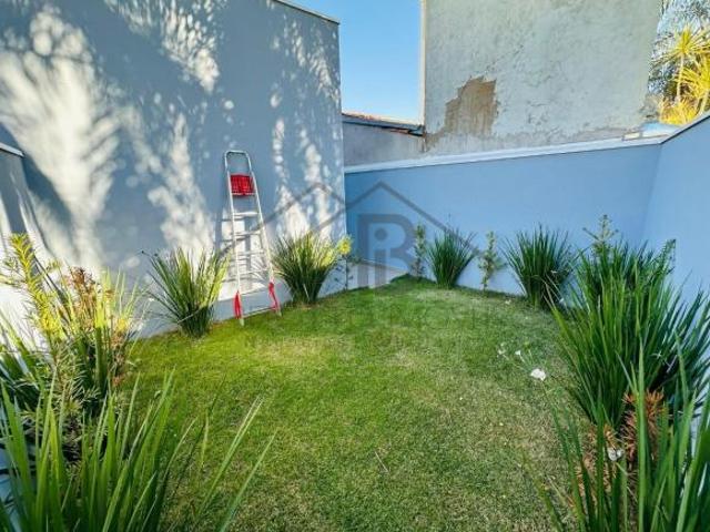 Imperdível oportunidade: Casa à venda em Indaiatuba SP, Jardim Marina! 2 quartos, 1 suíte, 2 salas