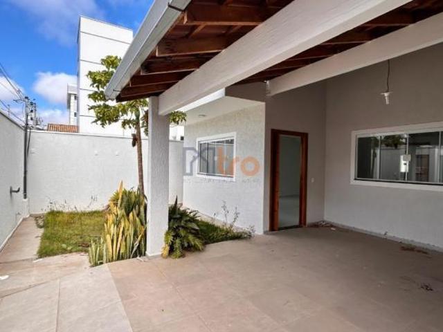 Imperdível oportunidade: Casa à venda em Itajubá MG, bairro Nossa Senhora da Agonia, 3 quartos, 1 su