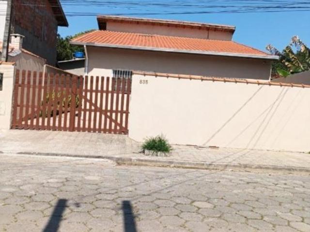 Imperdível oportunidade: Casa à venda em Itanhaém SP, bairro Belas Artes, 2 quartos, 1 suíte, 1 sala