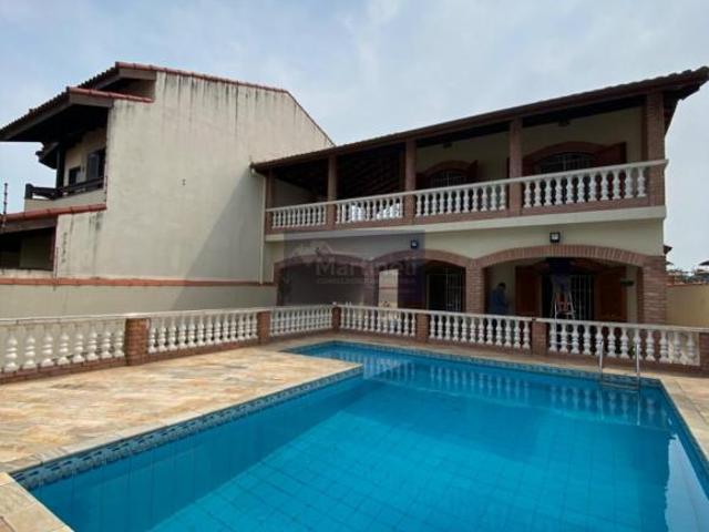 Imperdível oportunidade! Casa à venda em Itanhaém SP, bairro Cibratel 2, com 3 quartos, 1 suíte, 3 b