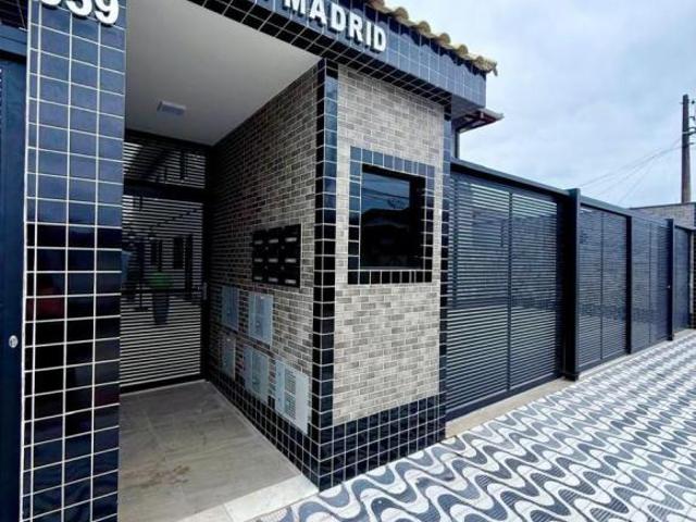 Imperdível oportunidade: Casa à venda em Itanhaém SP, no bairro Savoy, com 2 quartos, 2 suítes e 81m