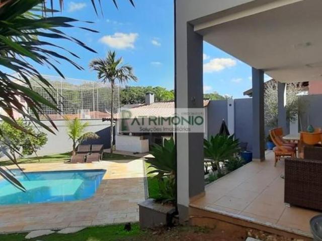 Imperdível oportunidade: Casa à venda em Jaguariúna SP, bairro Estância das Flores, 3 quartos, 3 suí