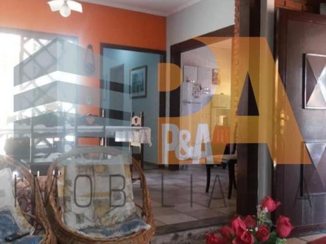 Imperdível oportunidade: Casa à venda em Jaguariúna SP, bairro Santa Cruz, 2 quartos, 1 suíte, 2 sal