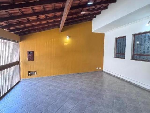 Imperdível oportunidade! Casa à venda em Jundiaí SP, Parque Cidade Jardim II 2 quartos, 1 sala, 2