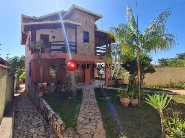 Imperdível oportunidade: Casa à venda em Lagoa Santa MG, bairro Praia Angélica 4 quartos, 2 suítes