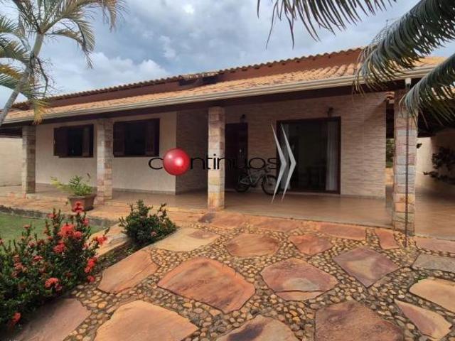 Imperdível oportunidade: Casa à venda em Lagoa Santa MG, no bairro Joá 4 quartos, 2 suítes, 1 sala