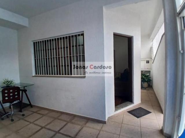 Imperdível oportunidade: Casa à venda em Mogi das Cruzes, Centro 3 quartos, 1 suíte, 1 sala, 2 ban