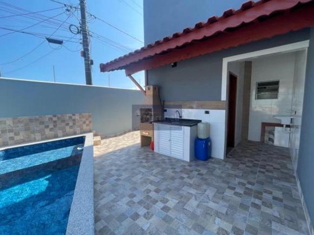 Imperdível oportunidade: Casa à venda em Mongaguá SP, bairro Agenor de Campos, 2 quartos, 2 banheiro