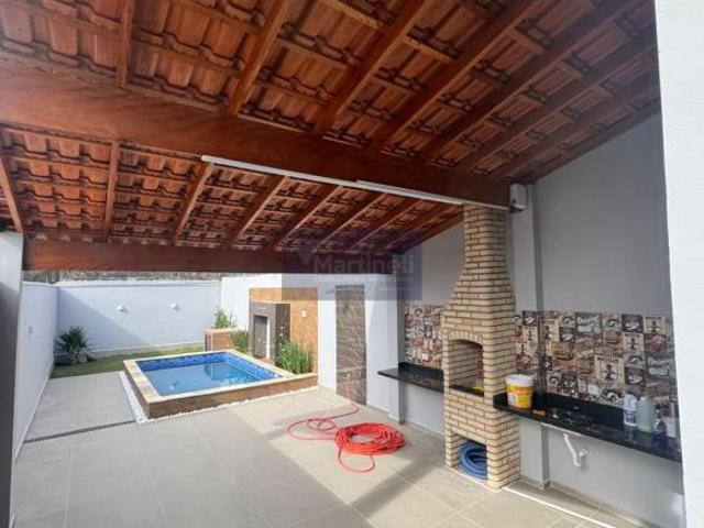 Imperdível oportunidade: Casa à venda em Mongaguá SP, Vila Atlântica 3 quartos, 1 suíte, 1 sala, 4