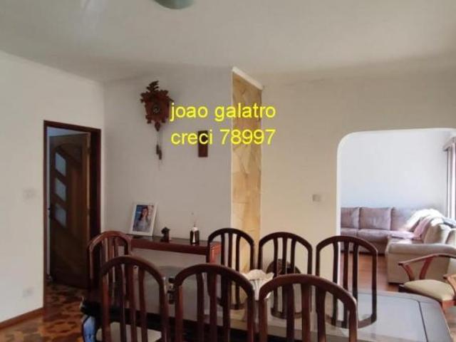 Imperdível oportunidade! Casa à venda em Mairinque SP, Centro. 4 quartos, 2 suítes, 2 salas, 2 banhe