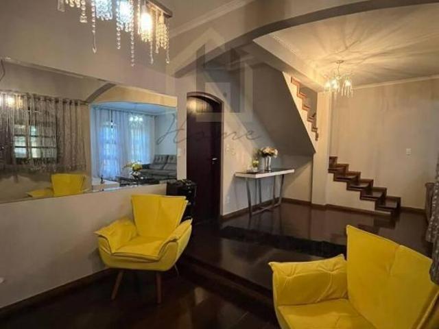 Imperdível Oportunidade: Casa à Venda em Nova Gerty, São Caetano do Sul SP! 3 quartos, 2 suítes, 2 s