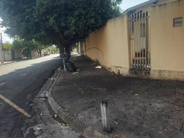 Imperdível oportunidade: Casa à venda em São José do Rio Preto SP, Jardim Ouro Verde, 2 quartos, 1 s