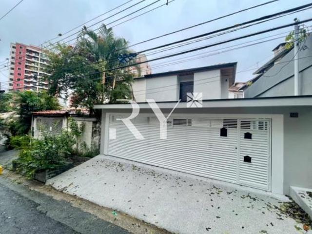 Imperdível oportunidade! Casa à venda em São Paulo SP, no bairro Jardim da Campina: 3 quartos, 1 suí