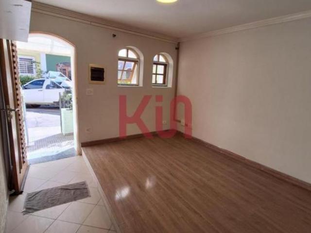 Imperdível oportunidade: Casa à venda em São Paulo SP, no Cambuci, com 2 quartos, 2 banheiros, 1 vag