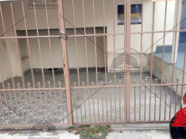 Imperdível oportunidade: Casa à venda em São Paulo SP parque são lucas, 2 quartos, 1 sala, 3 banheir