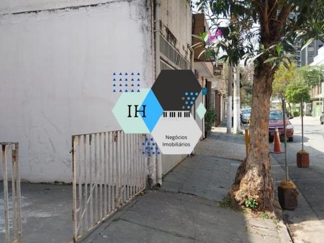 Imperdível oportunidade: Casa à venda em São Paulo SP, Vila Gertrudes, 2 quartos, 2 banheiros, 2 vag
