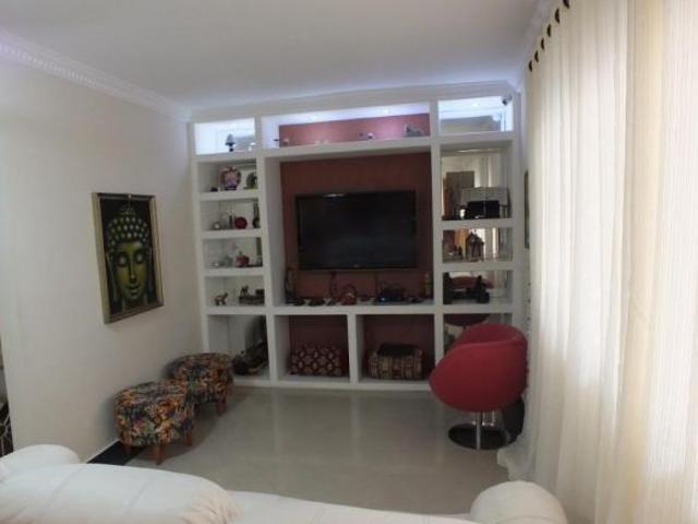 Imperdível oportunidade: Casa à venda em São Paulo SP, Vila Santo Estéfano, 4 quartos, 1 suíte, 3 sa