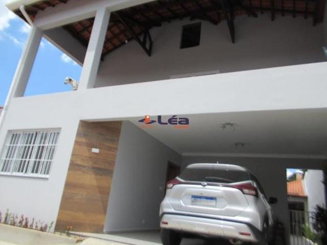 Imperdível oportunidade: Casa à venda em Poá SP, Vila Áurea, 3 quartos, 1 suíte, 2 salas, 4 vagas, 3