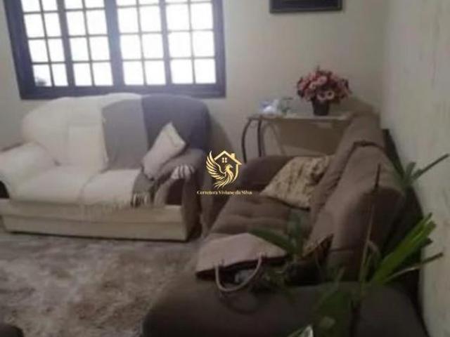 Imperdível oportunidade! Casa à venda em Taubaté SP, bairro Quiririm, 2 quartos, 1 suíte, 1 sala, 2