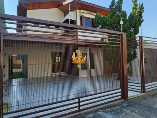 Imperdível oportunidade: Casa à venda em Taubaté SP, Esplanada Santa Terezinha, 3 quartos, 1 suíte