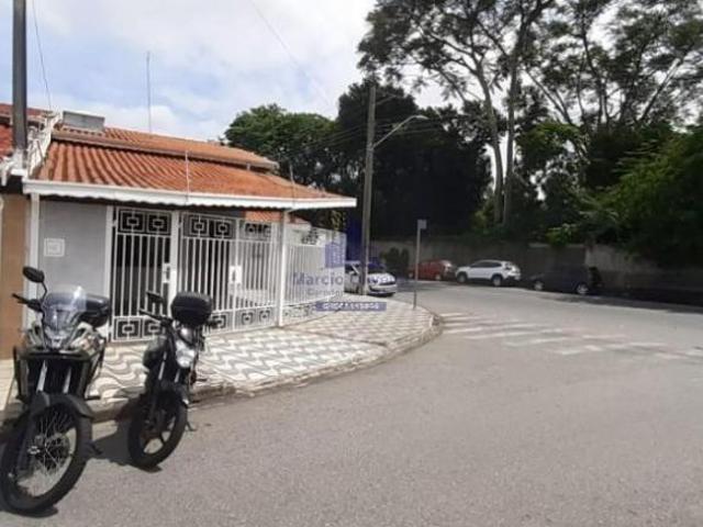 Imperdível oportunidade! Casa à venda em Taubaté SP, Parque São Luís, 3 quartos, 1 suíte, 1 sala, 1