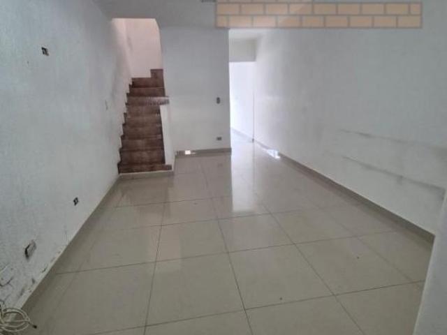 Imperdível oportunidade: Casa à venda em Taboão da Serra SP, Jardim Maria Rosa! 2 quartos, 2 salas