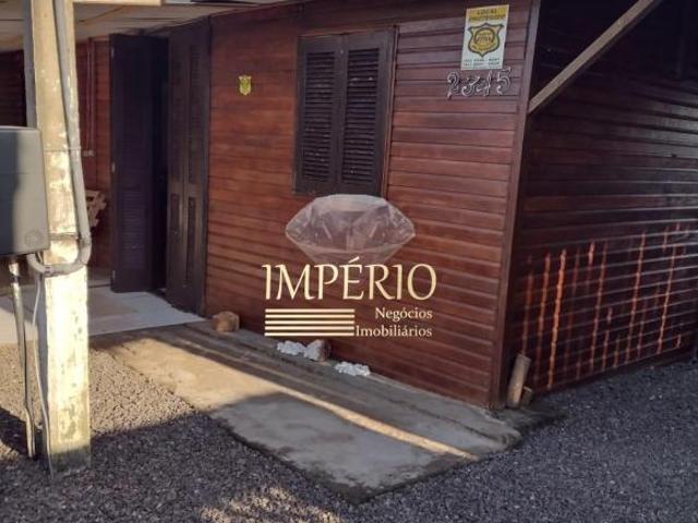Imperdível oportunidade! Casa à venda em Tramandaí RS, no bairro São Francisco, com 3 quartos, 1 sal